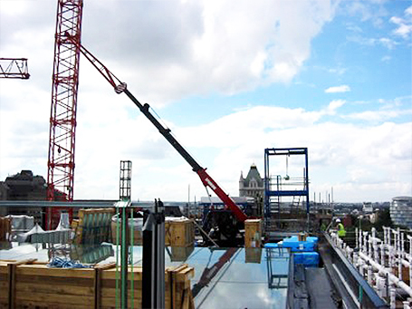 Central London City Tower Cranes, Rooftop Cranes | Sparrow Crane Hire