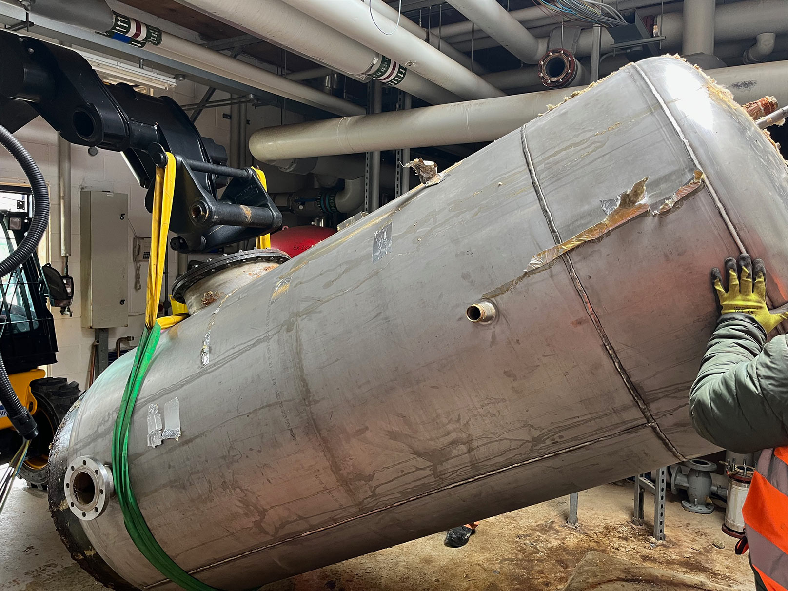 Complex operation at HMS Raleigh in Torpoint | Sparrow Crane Hire