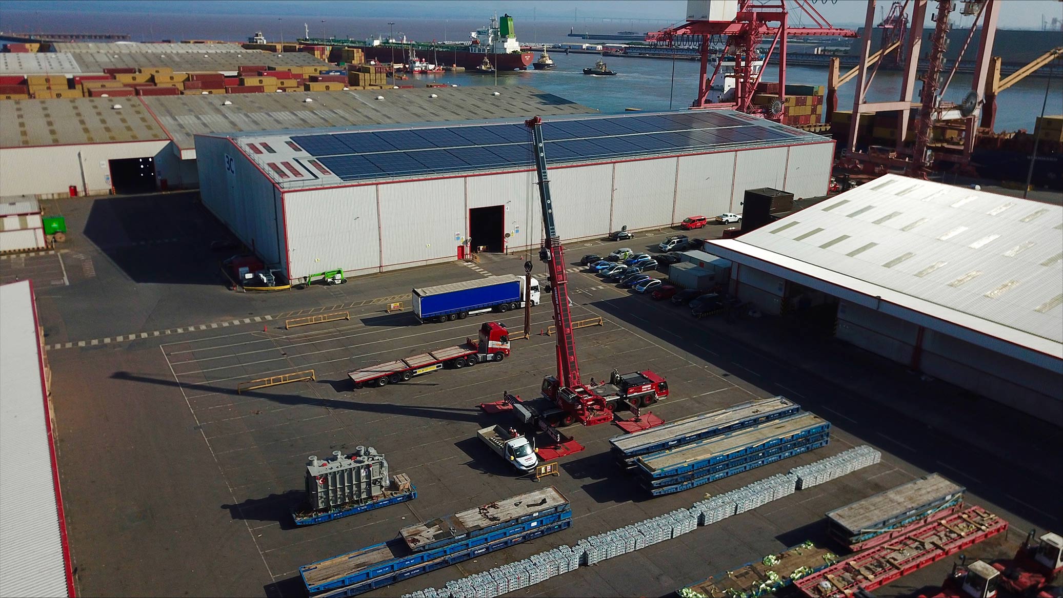 Our Liebherr LTM1300-6.3 lifts at 57te transformer at Royal Portbury ...