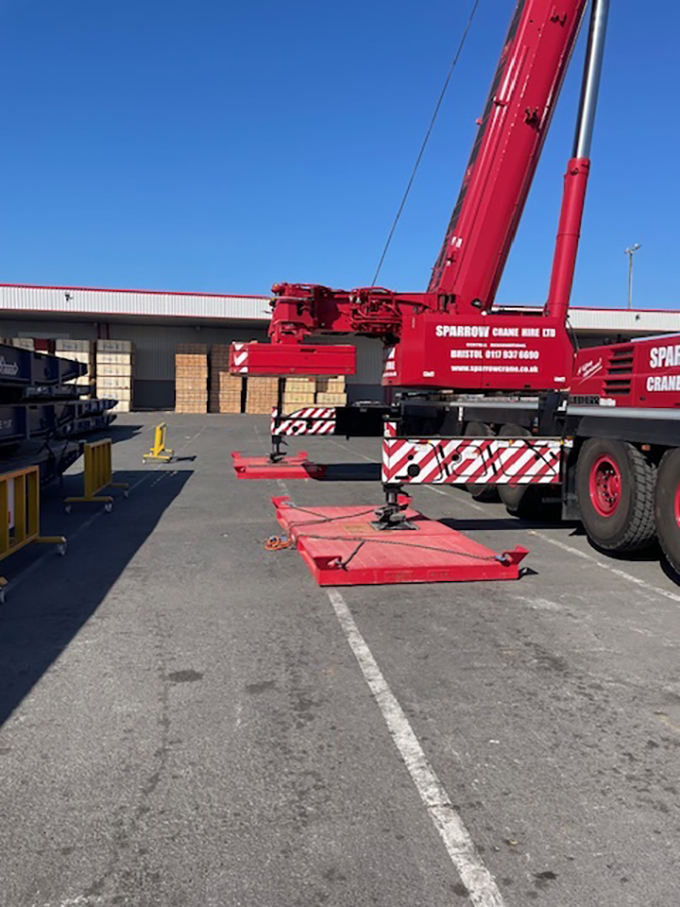 Our Liebherr LTM1300-6.3 lifts at 57te transformer at Royal Portbury ...