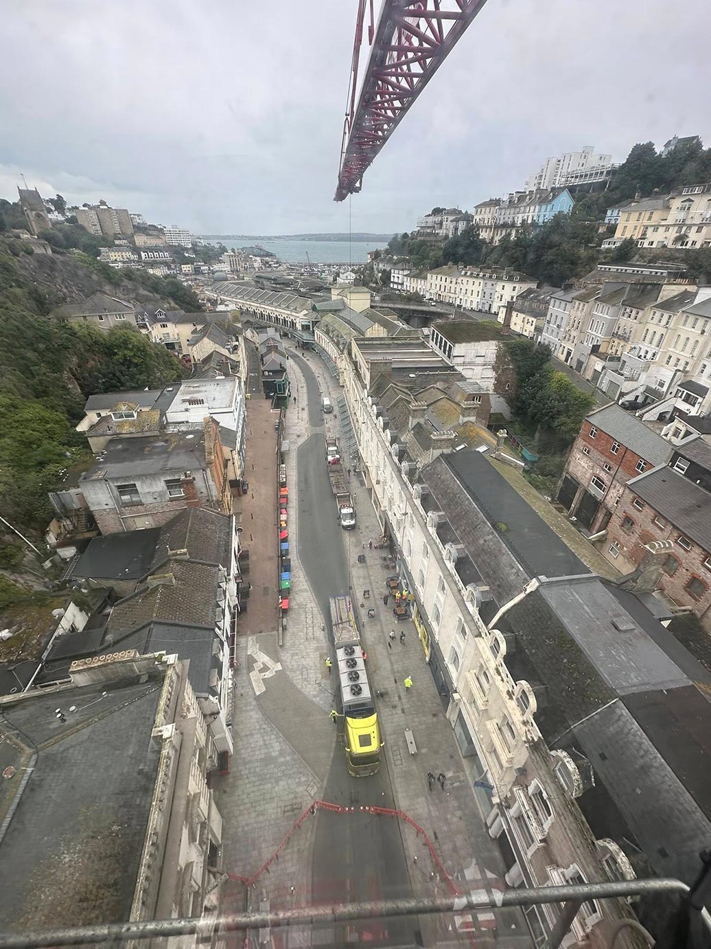 Aerial photos of Spiering SK1265-AT6 removing redundant air conditioning units in Torquay ...